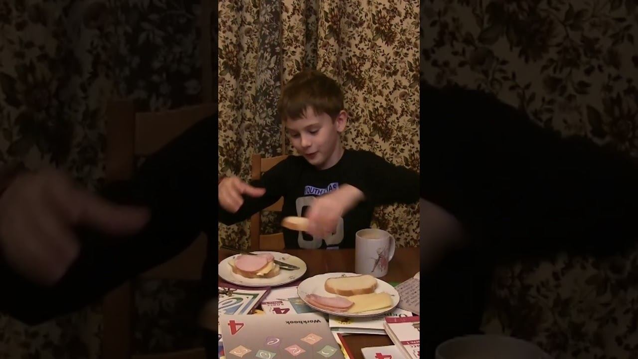 Жирный бутерброд  Shorts