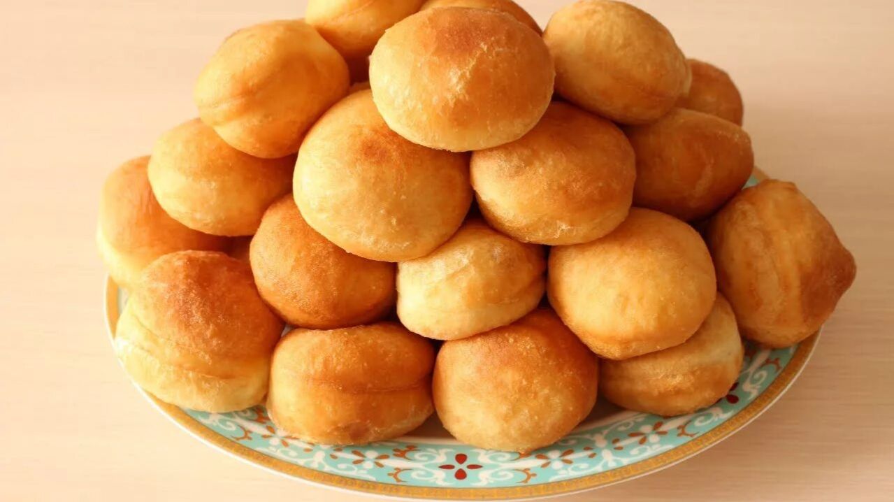 Рано вы булки раслабили)