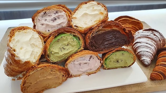 круассаны с 5тью разными кремами. Корея