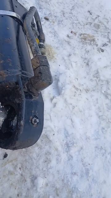 Демонтаж переднего оборудования CAT 432D: замена втулок и пальцев. Ангар Юг Краснодар