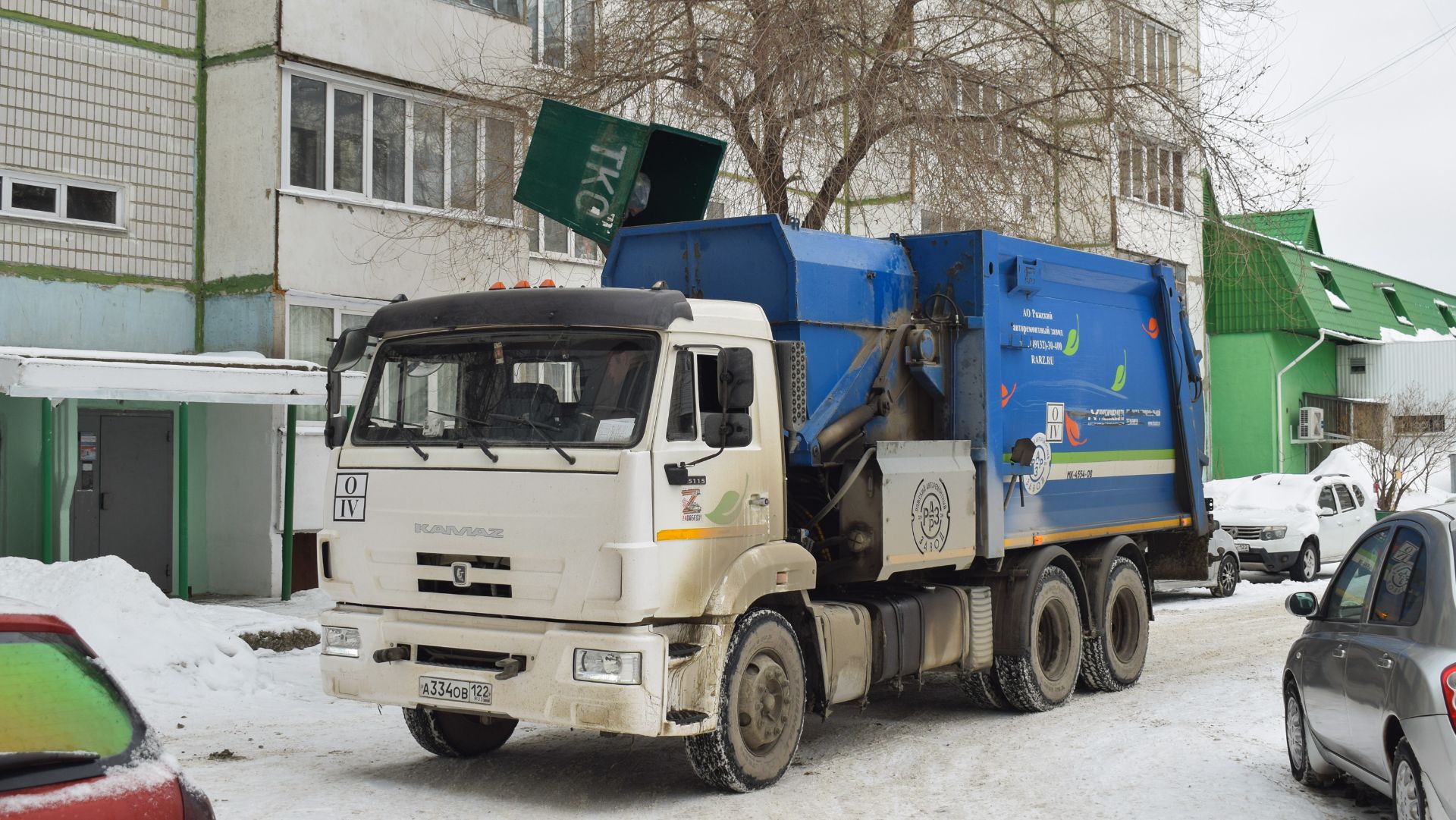 Мусоровоз МК-4554-08 на шасси КамАЗ-65115-50 (А 334 ОВ 122) / KAMAZ garbage truck.