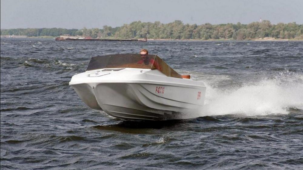 Катер-тримаран «Буря-5S» - подготовка к чемпионату России