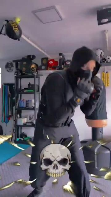 МАЙК ТАЙСОН РОЛЛ ХУК