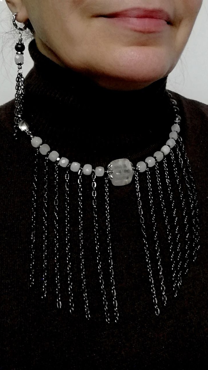 Комплект украшений из горного хрусталя и лабрадора Лунный Дождь