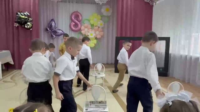 Танец мальчиков