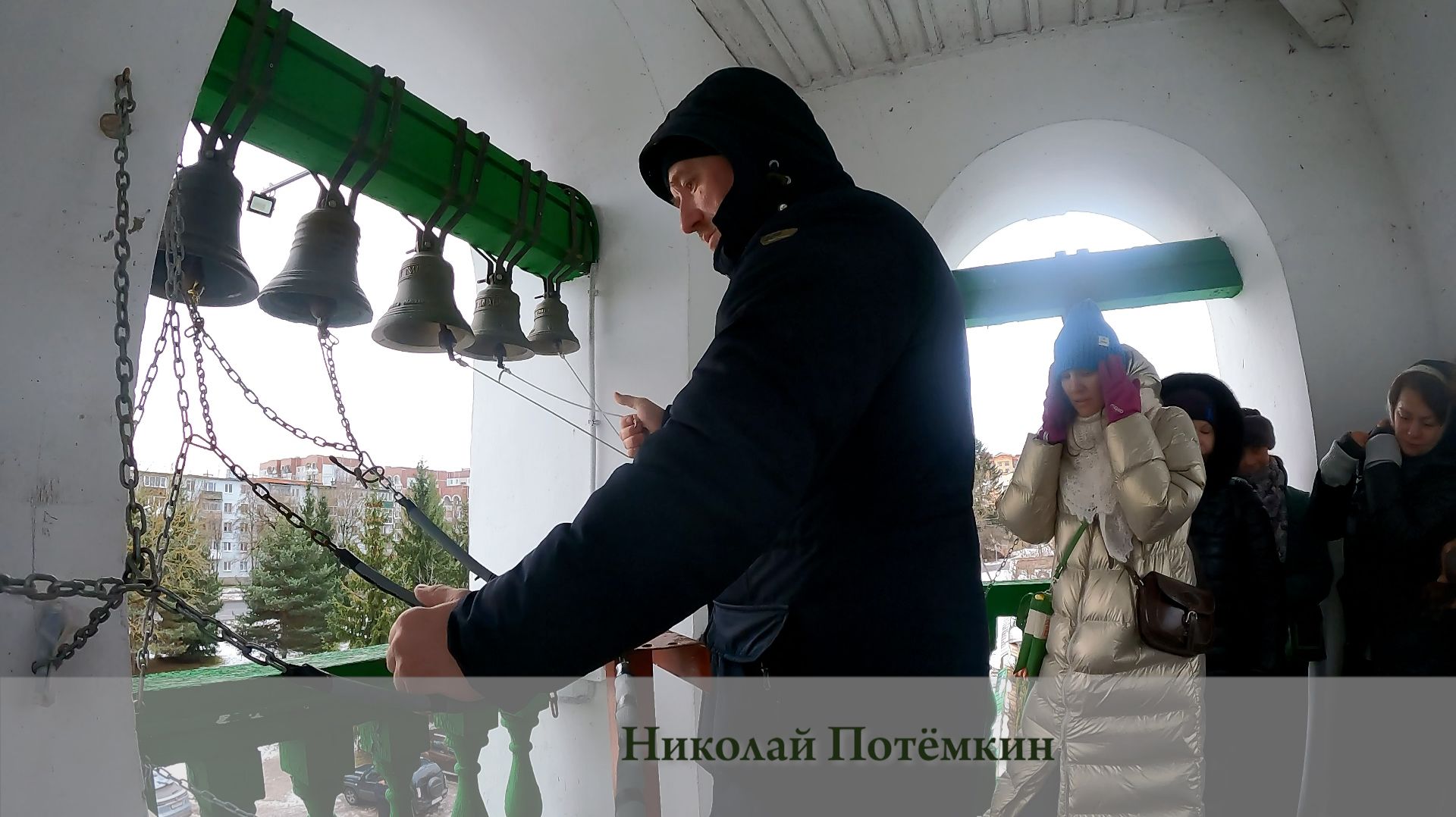 Колокольный звон, Николай Потёмкин. Колокольня церкви Жён Мироносиц (Псков), 9.01.2025