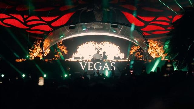 Vegas - Set Intro + Butterfly (LIVE @ TOMORROWLAND BRASIL 2025)