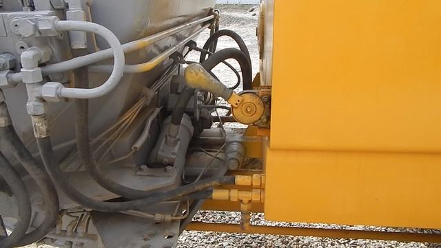 Стационарный бетононасос Путцмастер 1409  запуск перед арендой. Проверяем..