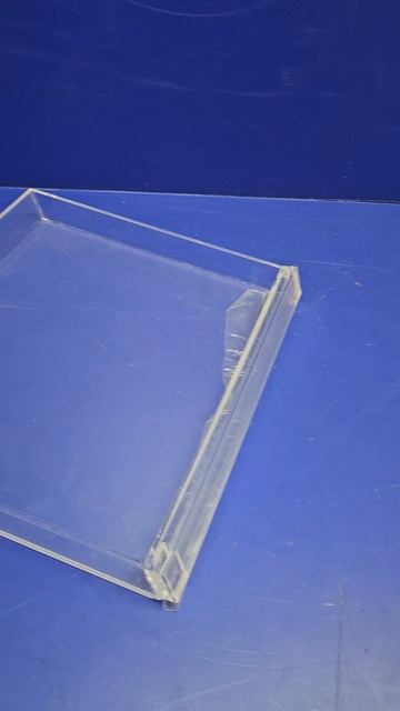 Защитный экран с поддоном из прозрачного оргстекла 5мм