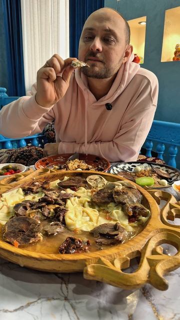 Идеально для ифтара в одно из самых популярных мест Ташкента — Botir Achchiq Osh