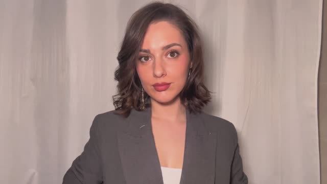 Вера Смолярова _визитка_агент Светлана Владек 79688081997