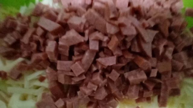 Салат с капустой и сыром