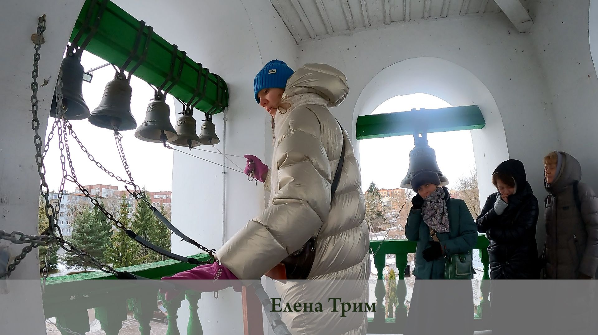 Колокольный звон, Елена Трим. Колокольня церкви Жён Мироносиц (Псков), 9.01.2025
