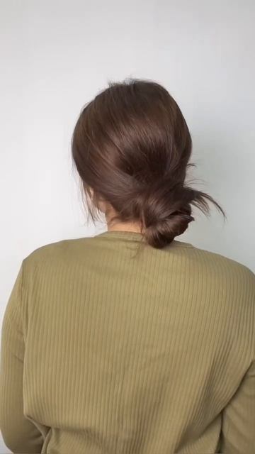 У меня готовы идеи прически с низким пучком ✨ Надеюсь, вам, ребята, понравится