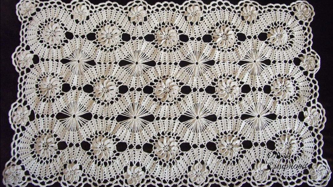 ПРЯМОУГОЛЬНАЯ САЛФЕТКА КРЮЧКОМ В ТЕХНИКЕ БРЮГГСКОГО КРУЖЕВА - КАК СВЯЗАТЬ ЦВЕТЫ