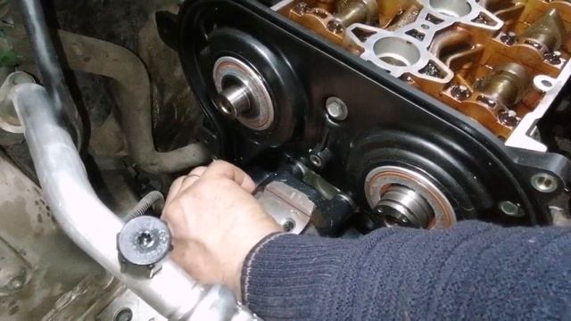 LADA XRAY. Замена ремня ГРМ, помпы, сальники и термостат.