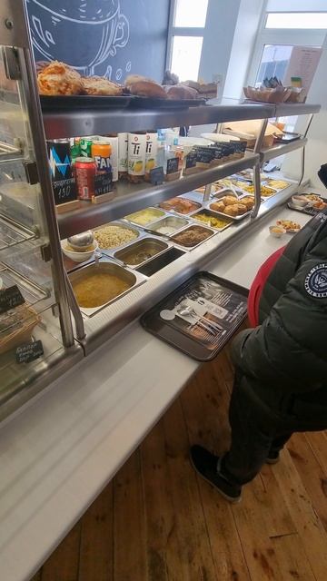 Небольшой, но вкусный ассортимент столовой Соль и перец в Иваново