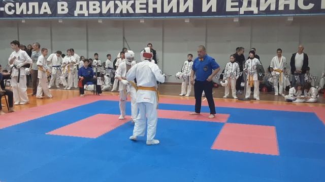 1/2 финала. Наумов Богдан (Славянск) - Хачатрян Тимур