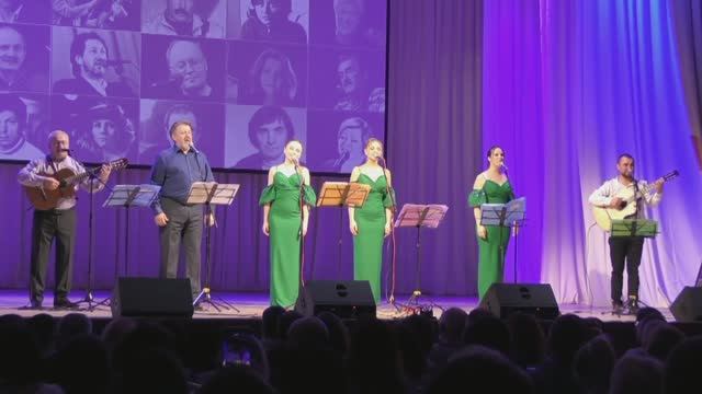 01. Ансамбль АП - Снег (А. Городницкий)