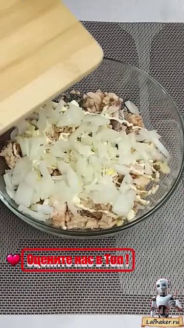 Вкусно и Просто Салат с Консервированной Горбушей – Идеальный Вариант для Быстрого Ужина!