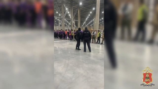 Наши дружинники помогли силовикам проверить 200 незванных «инженеров» на складе