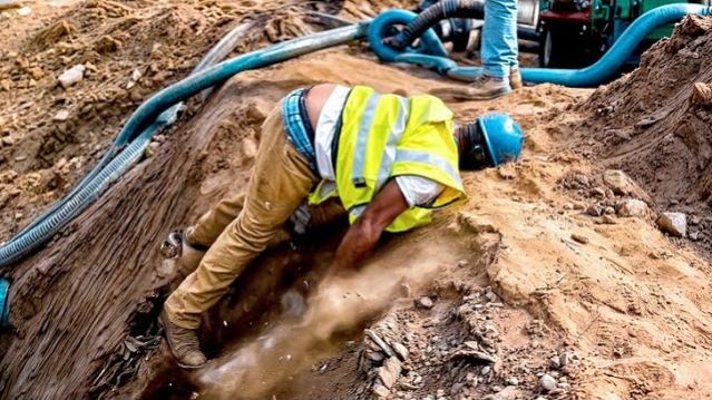 America′s Funniest Home Videos. This Is Not Going To End Well 🥴 Funny Fails