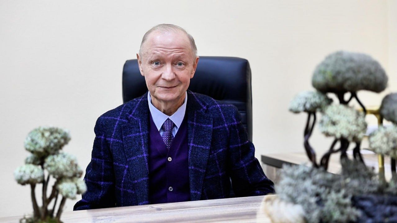 Поздравление с Международным женским днём от И.Н.Курочкина