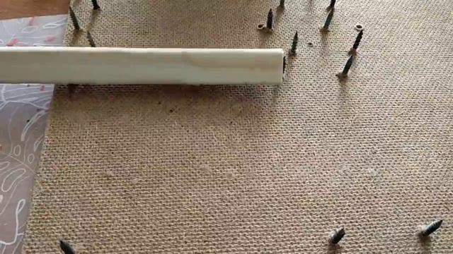 Шкатулка под нитки