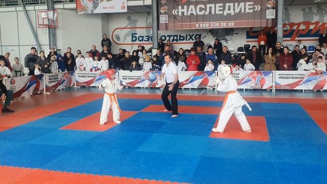 1/4 финала. Бизюков Александр - Вещугин Тимофей