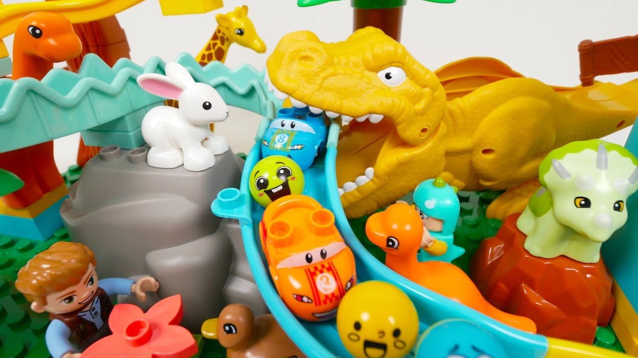 СТРОИМ ГОРКУ ДЛЯ ЦВЕТНЫХ ШАРИКОВ С ДИНОЗАВРИКОМ АСМР ВИДЕО ДЛЯ ДЕТЕЙ ДЕТСКИЙ КАНАЛ ИГРАЛКИ-ЗАЛИПАЛКИ