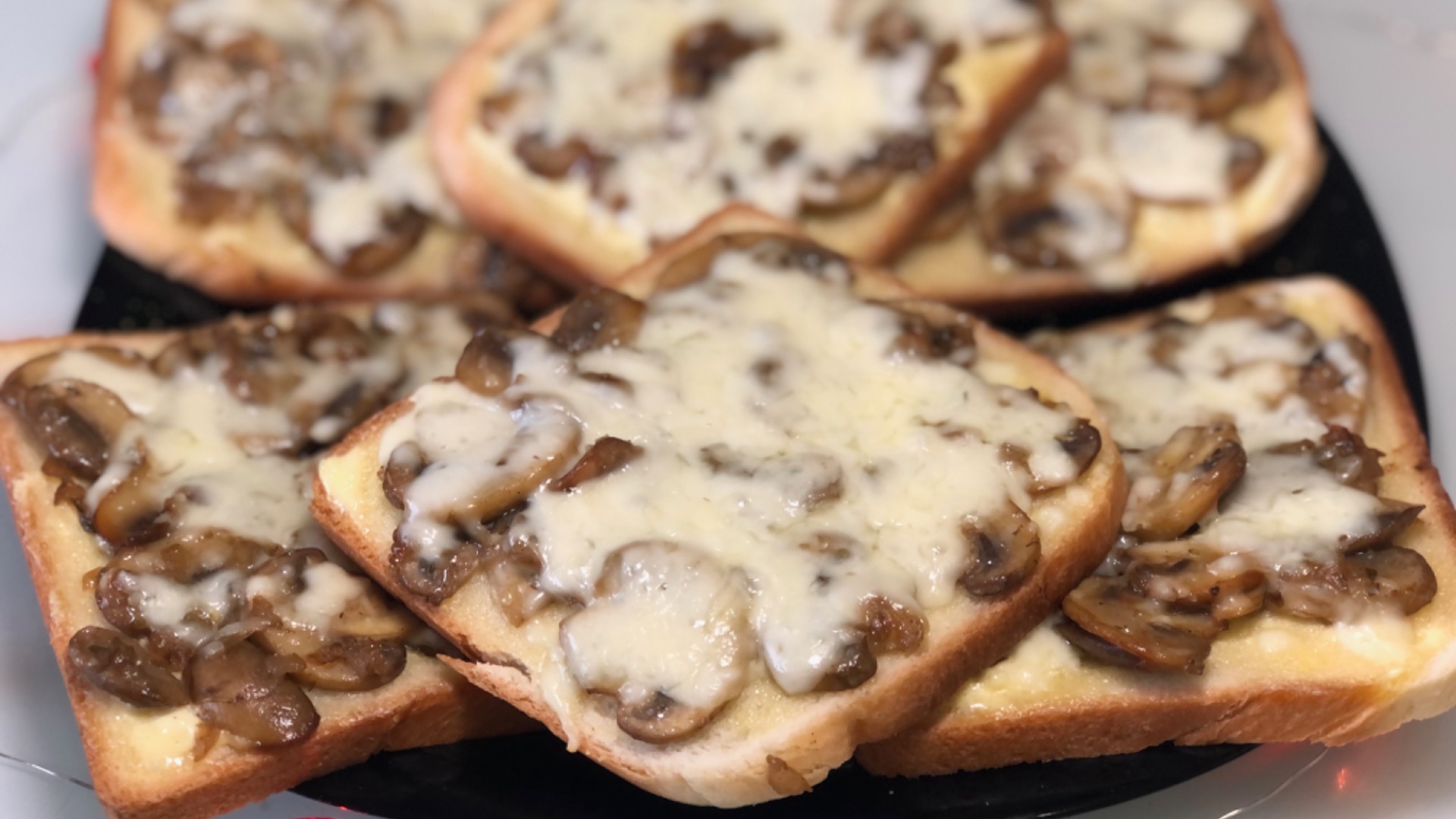 Горячие бутерброды в духовке | Горячие бутерброды как Пицца | рецепты просто