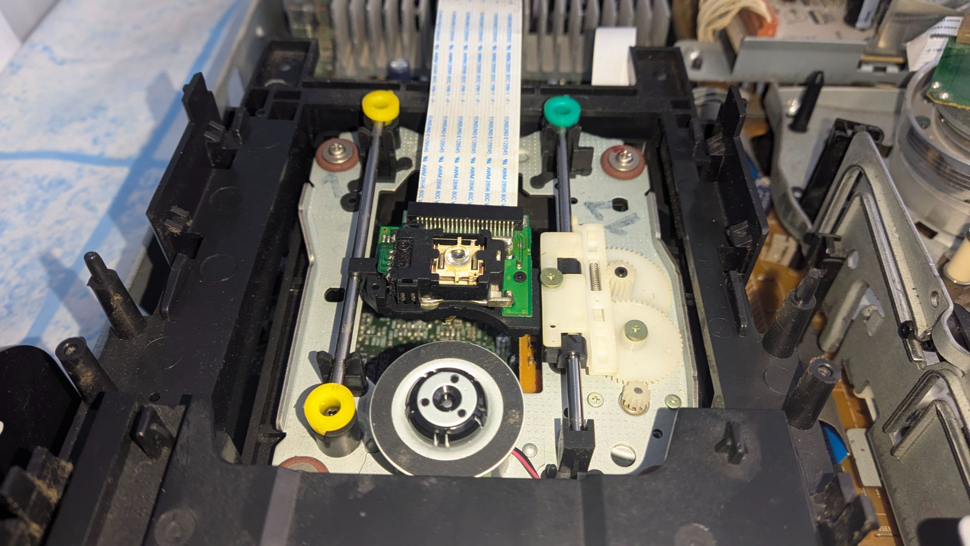 DVD плеер. Не читает диски.