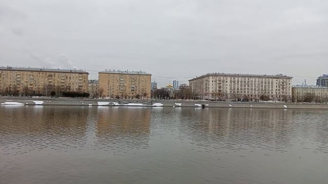 Пушкинская набережная Москва реки Парк Горького