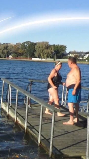 4 октября 7.2 градуса купание-2-выделить-1