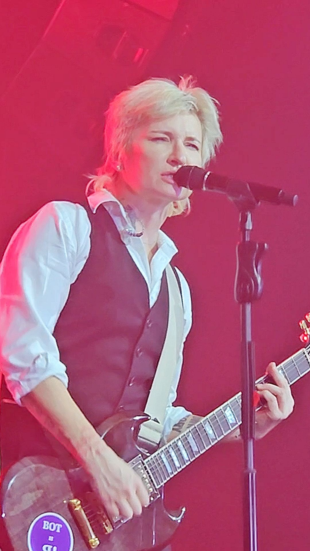 Катастрофически тебя не хватает мне