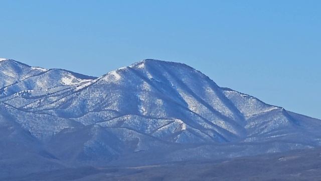 Вид в сторону горы Чатыр-Даг от горы Демерджи. Снизу, от начала "Коровьей тропы" - 4