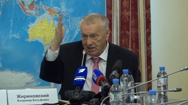 Лекции профессора Жириновского_ о тонкостях международной политики