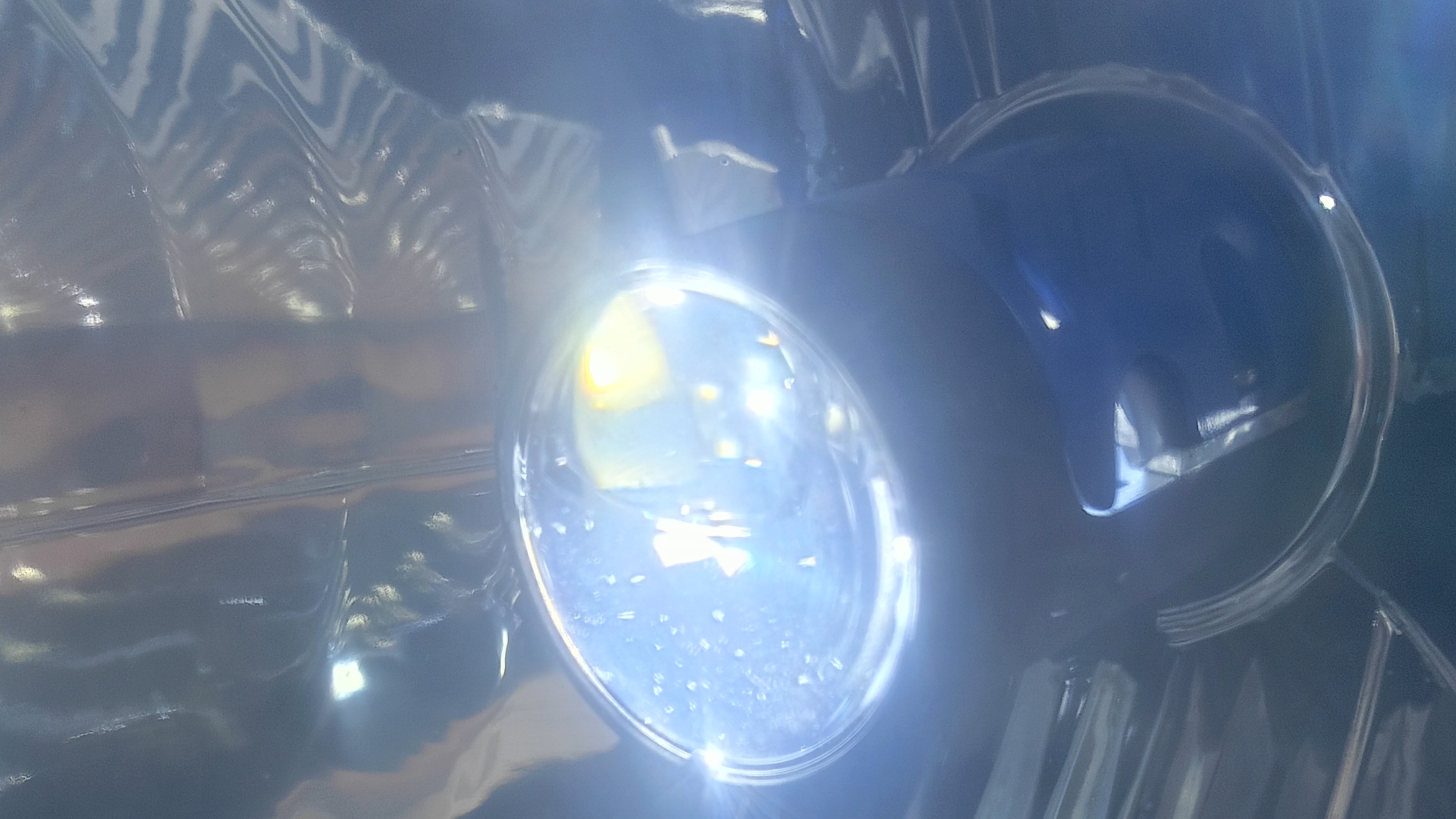 Установленные лэд лампы в авто лада гранта лифтбэк