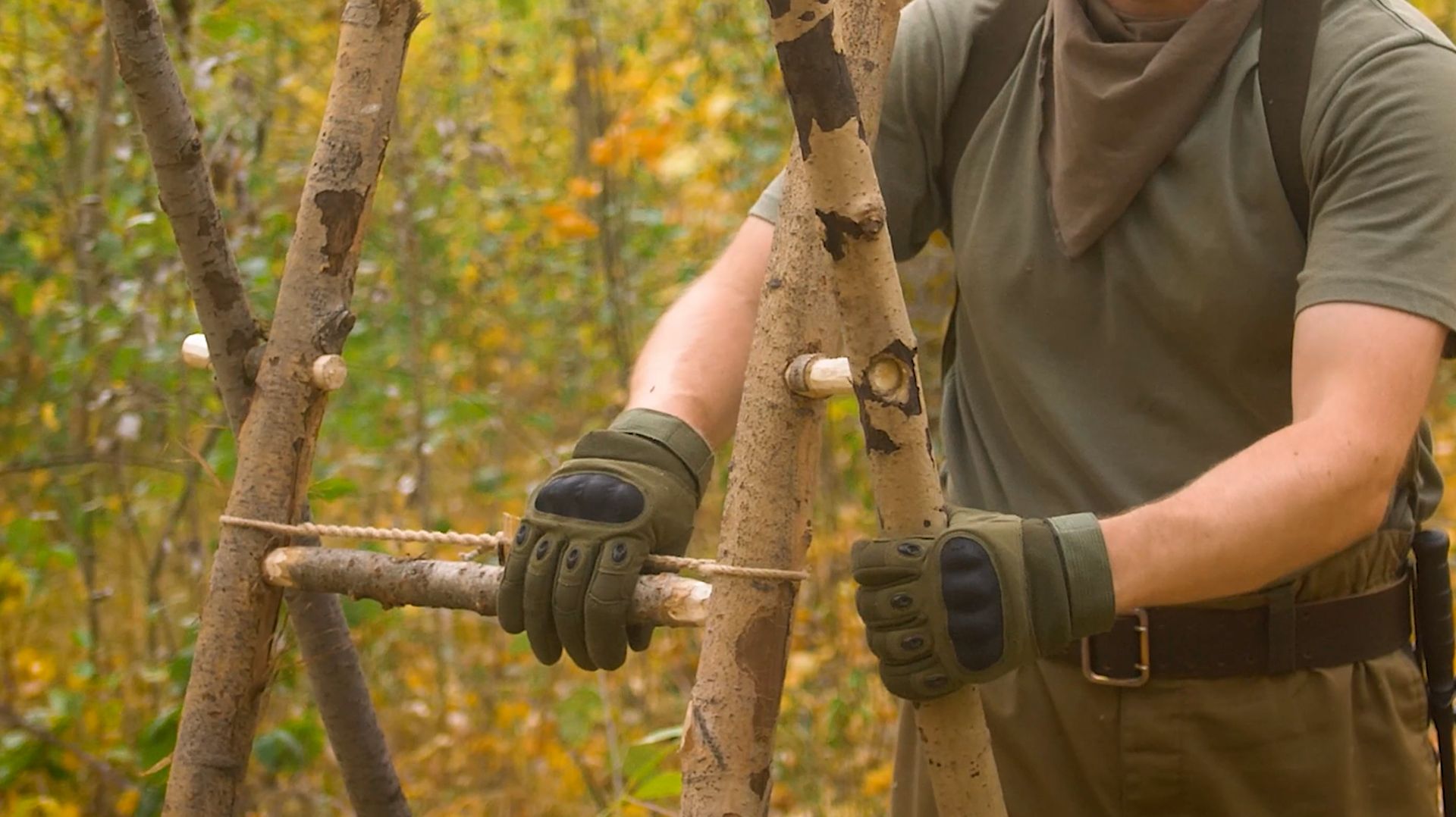 Отличные навыки ВЫЖИВАНИЯ в лесу, ИДЕИ и СОВЕТЫ в походе