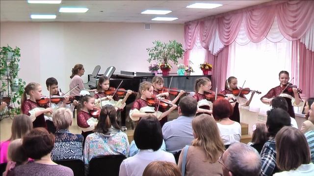 Ансамбль скрипачей младших классов — Роберт Телепнёв «Полька стрекозы» (ДШИ «Гармония»)