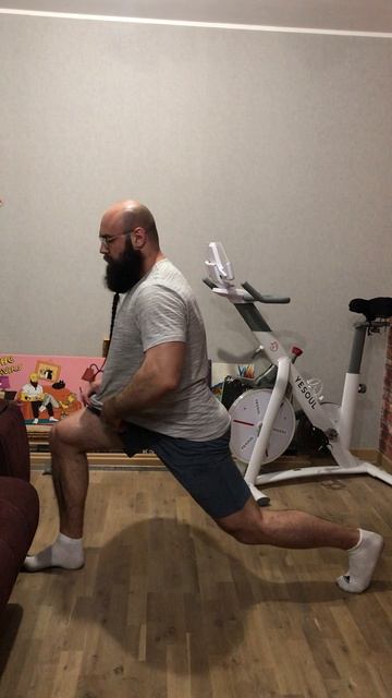 Растяжка в положении выпада ППБ, мышц сгибателей бедра