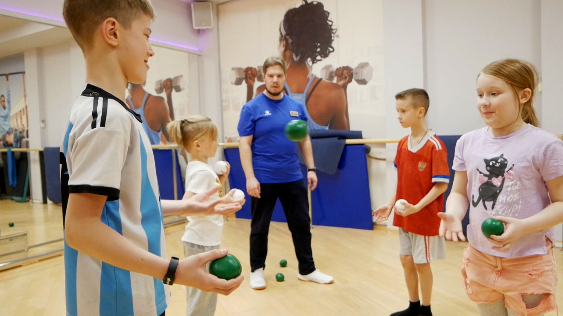 Приглашаем детей от 6 лет в секцию "Нейрофокус"✨. Тренер: Чабаров Сергей.