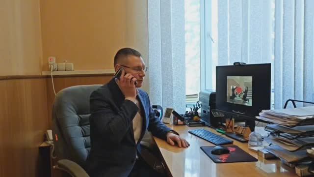 Поздравление с 8 марта от студентов и сотрудников ФМТ ДонНТУ