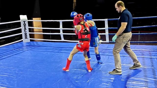 У Ден Хван+Стрикун Кирилл-Тайский бокс-ЧП города-Сахалин-1 марта 2026