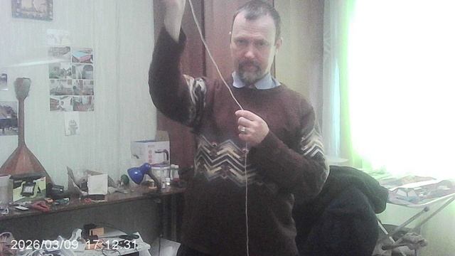 Комнатный запуск однокрылой БезМоторноКордовой АвиаМодели - БМКАМ