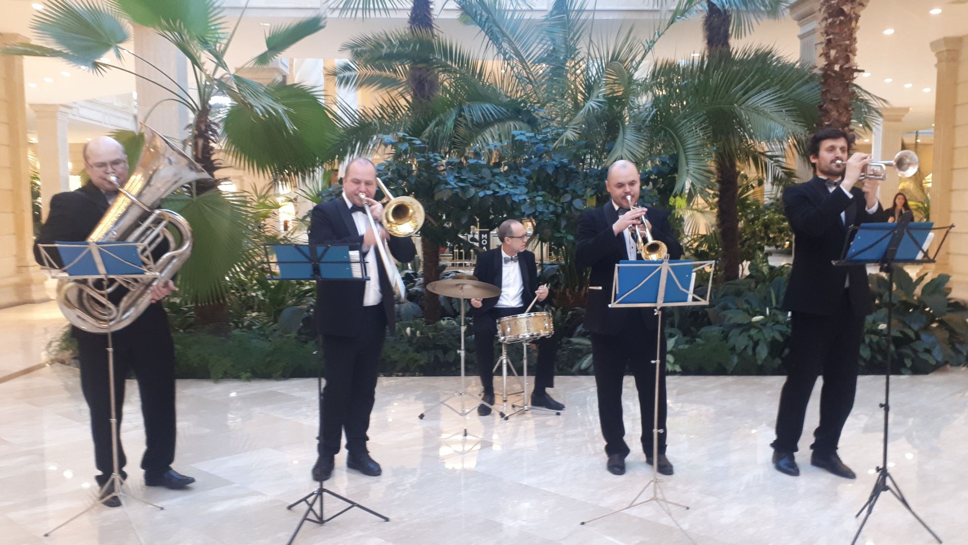 диксиленд "Дружба" (Когда простым и нежным взором)