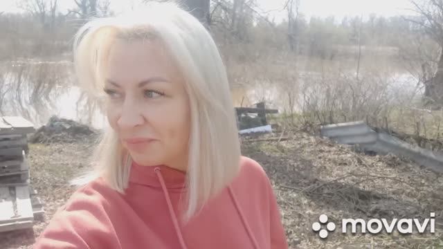 Первая поездка на дачу. Приехали, а теплицы нет!!!