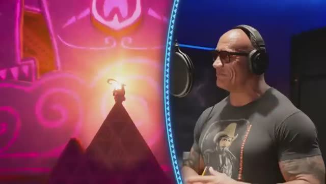 Дуэйн Джонсон исполняет песню "Можно мне Чи-Ху?"Моана 2