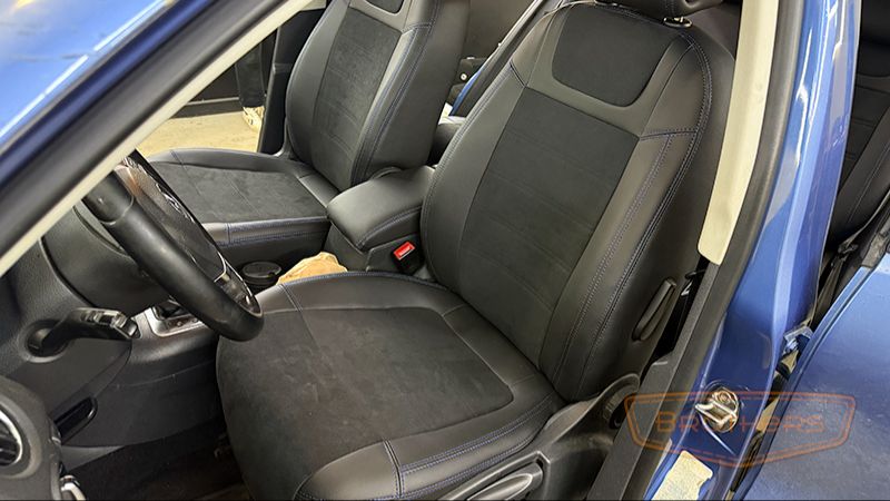 Почему владельцы авто выбирают чехлы с алькантарой?