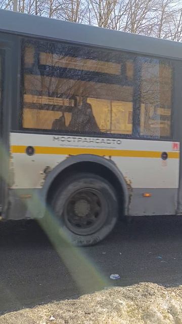 Перекосивший старенький ЛиАЗ 5292 без маршрута в г.Звенигород.